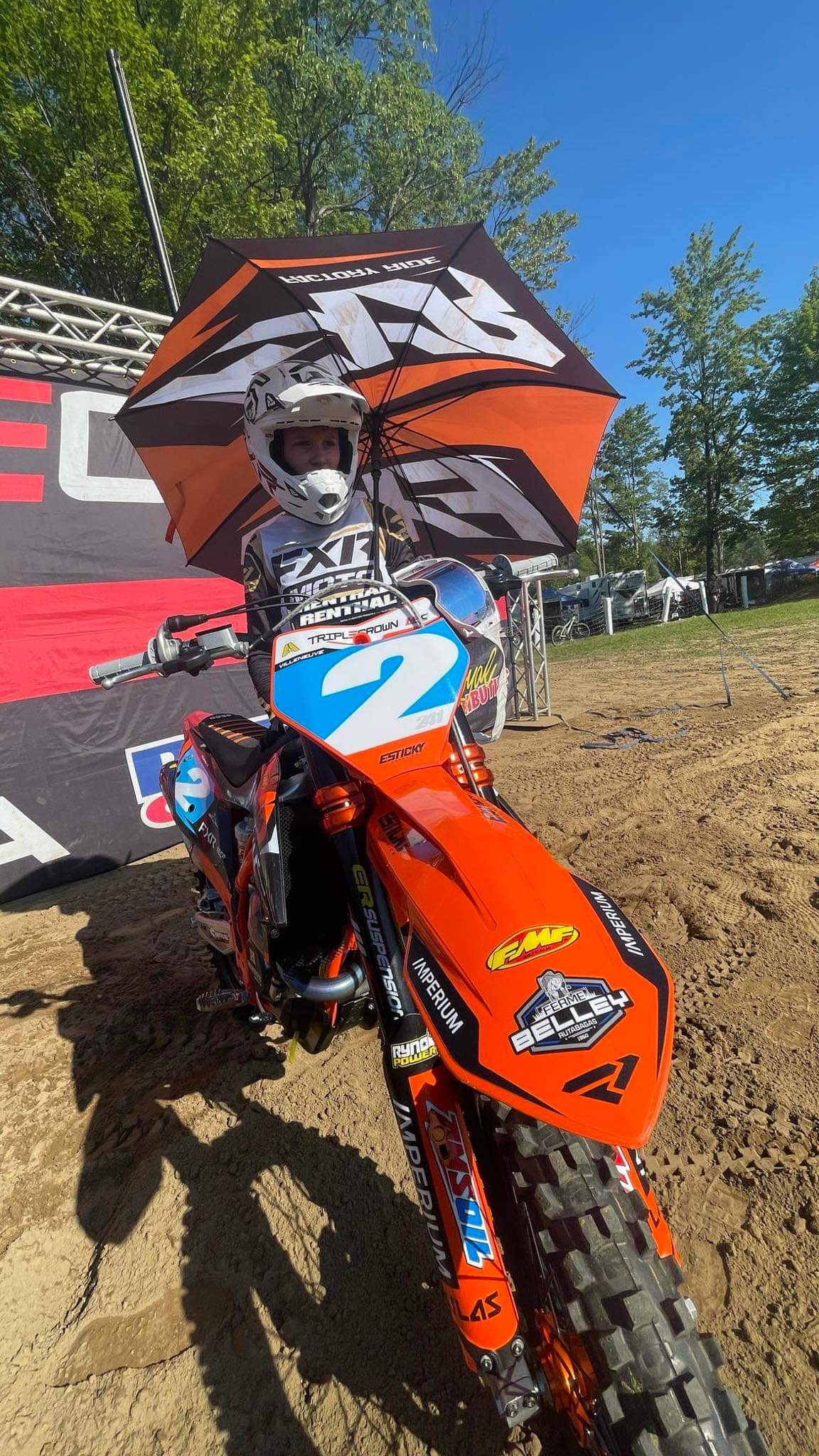 Sarah-kim Villeneuve - Motocoach